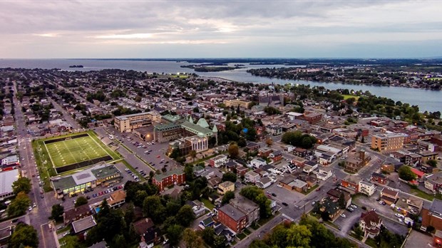 Le Collège de Valleyfield célèbre 50 ans de leadership en éducation ...