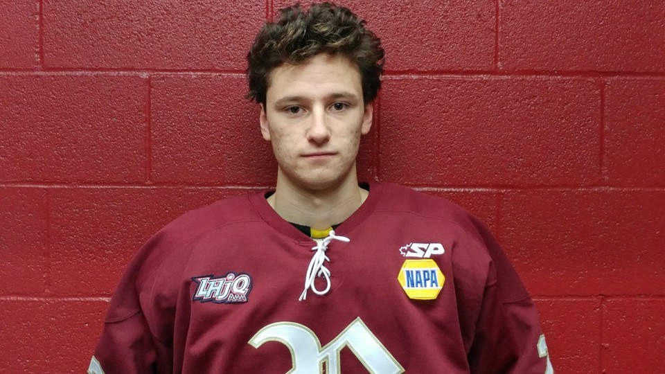 «On commence à avoir l’air d’une équipe de hockey. » - Éric Labrosse