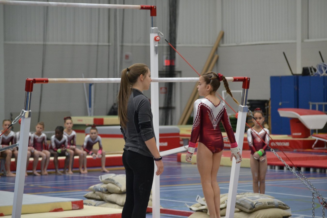 Le Club de gymnastique Gymini remporte 13 médailles et 21 rubans