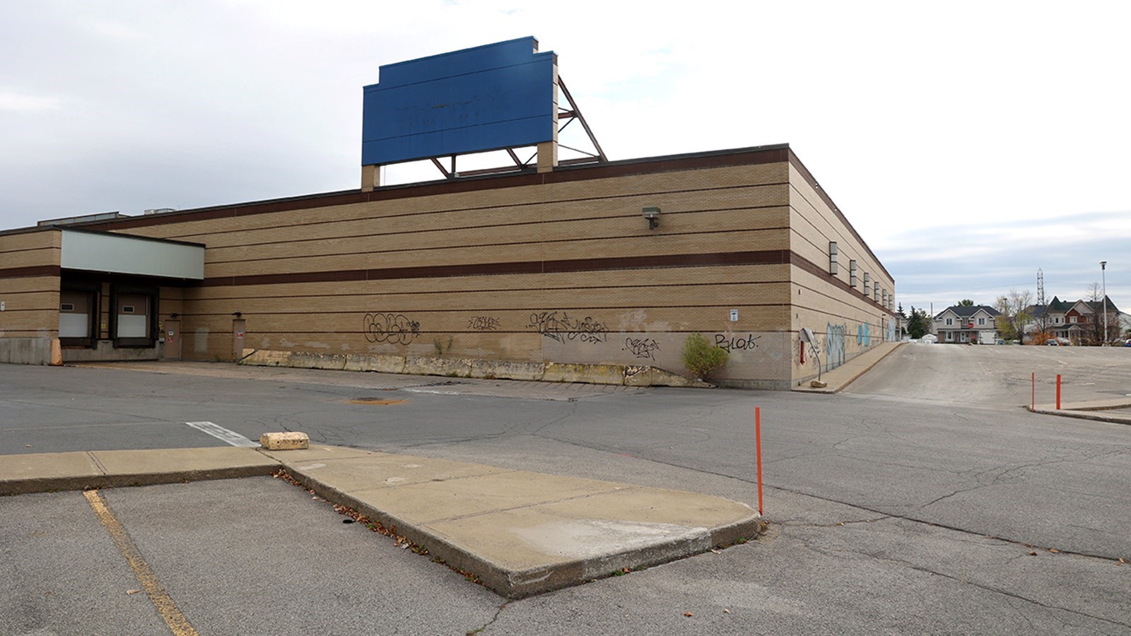 The old Walmart in Pincourt will soon be demolished