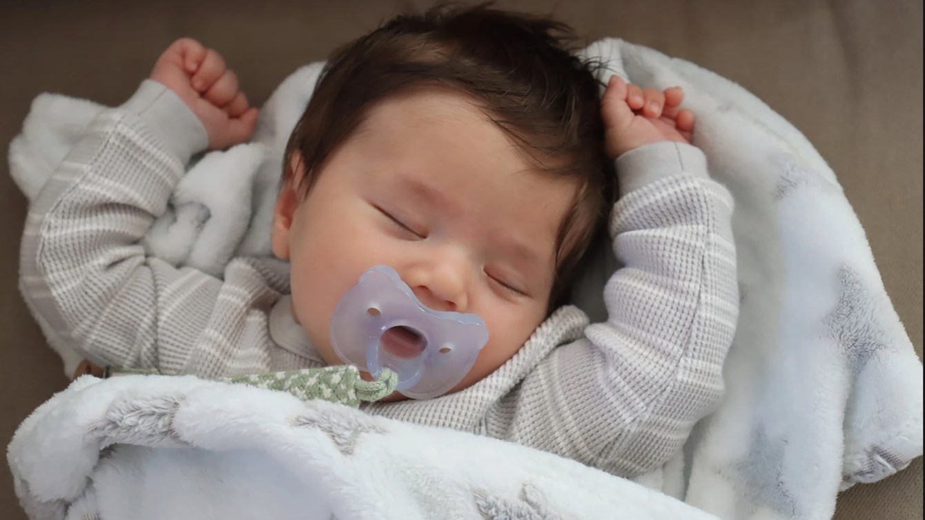 Des bébés de la région en lice au concours du plus beau bébé de janvier