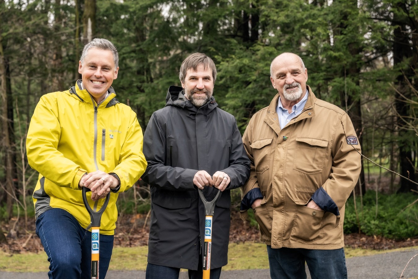 Steven Guilbeault annonce près de 500 000 $ pour reboiser Vaudreuil-Dorion