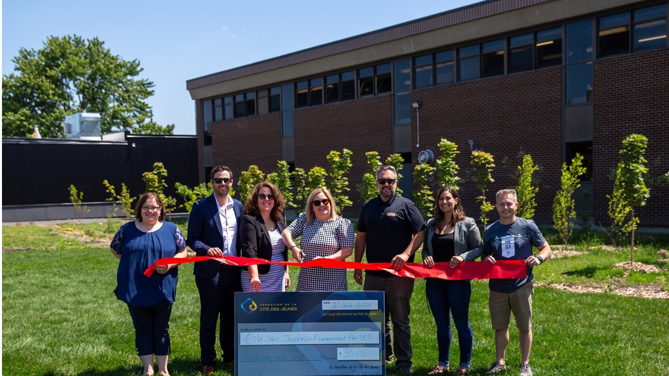 Une nouvelle aire de détente aménagée à l'école secondaire de la Cité-des-Jeunes