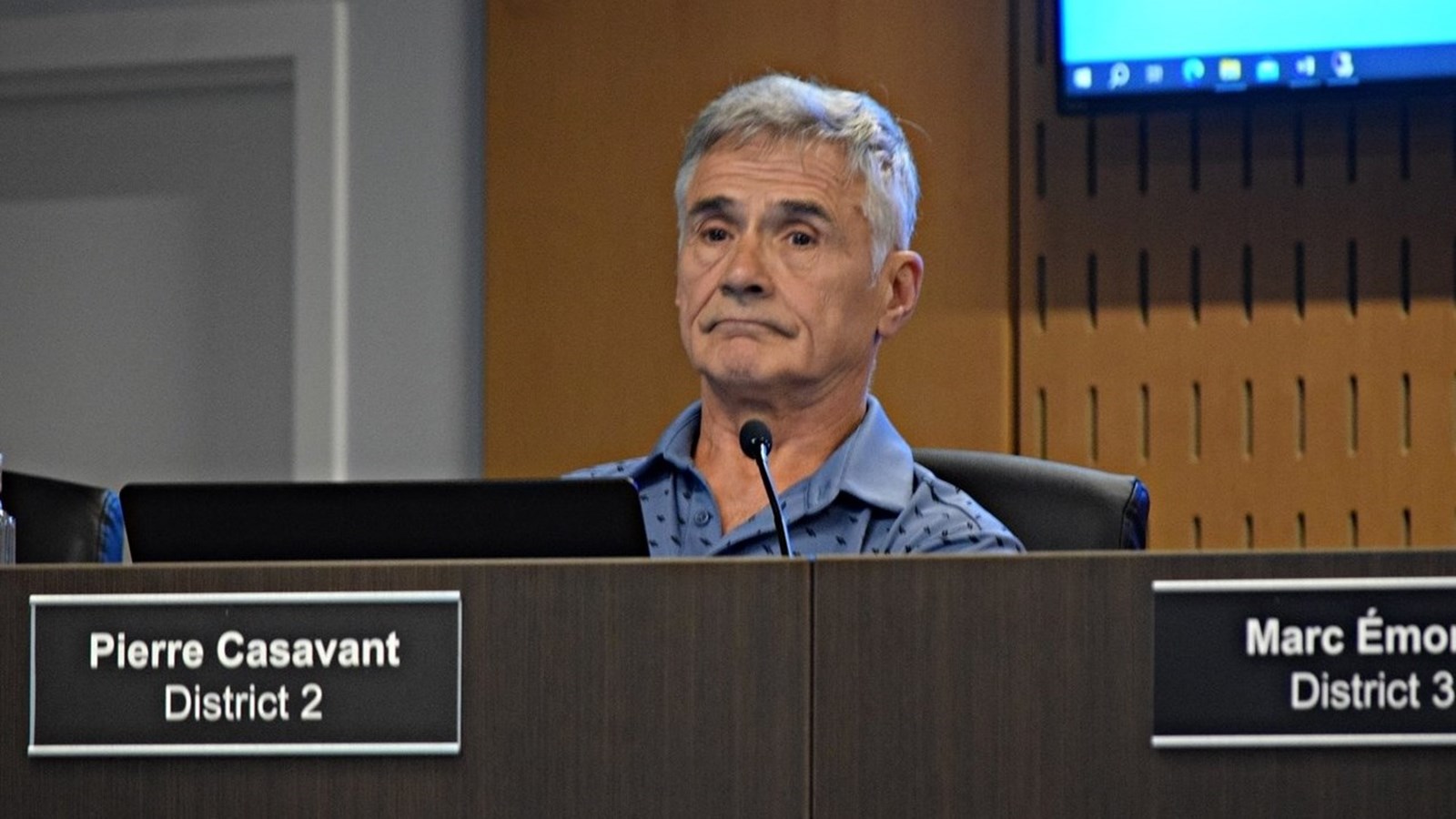 Une citoyenne de Saint-Lazare exige la démission de Richard Chartrand