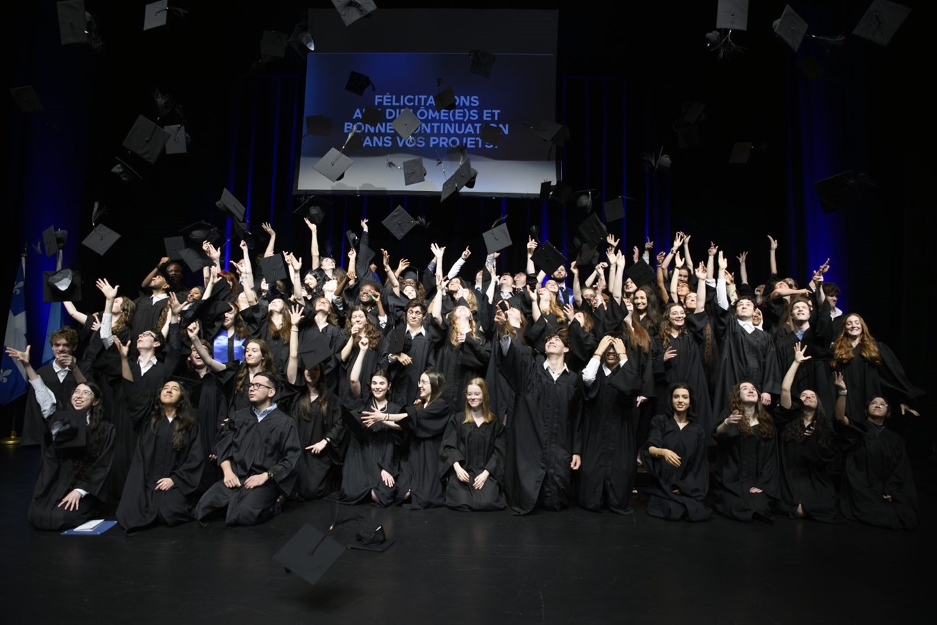 Le cégep Gérald-Godin célèbre ses finissants de 2024