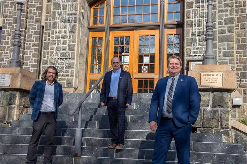 Conseil de ville de Saguenay : Jimmy Bouchard, Raynald Simard et Carl ...